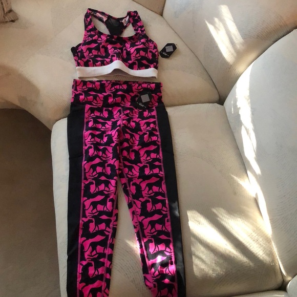LuLaRoe | Other | Nwt Lularoe Rise Line Pink And Black Set Padded Top ...